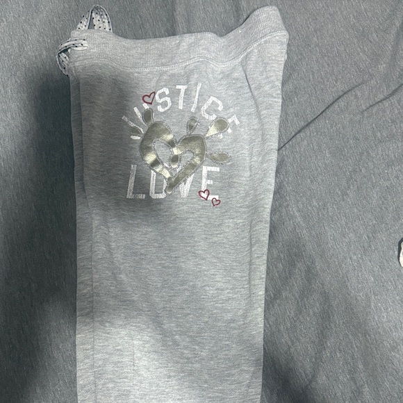 Justice | Bottoms | Justice Gray Sweatpants With Heart Design | Poshmark